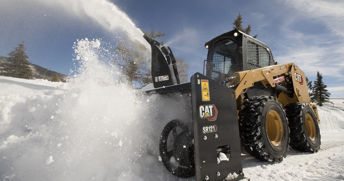 How to prepare and protect your Cat® machines for winter