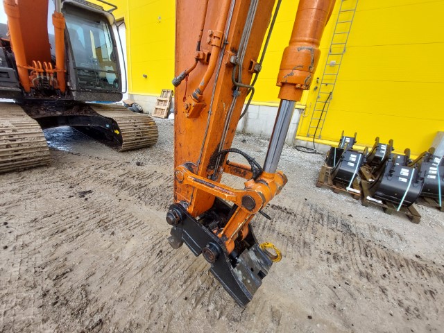 Tracked Excavators